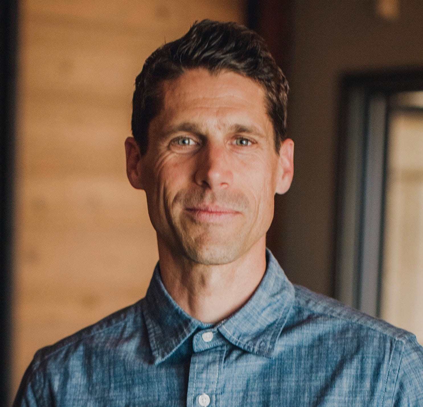 Aaron Nelson – Medium