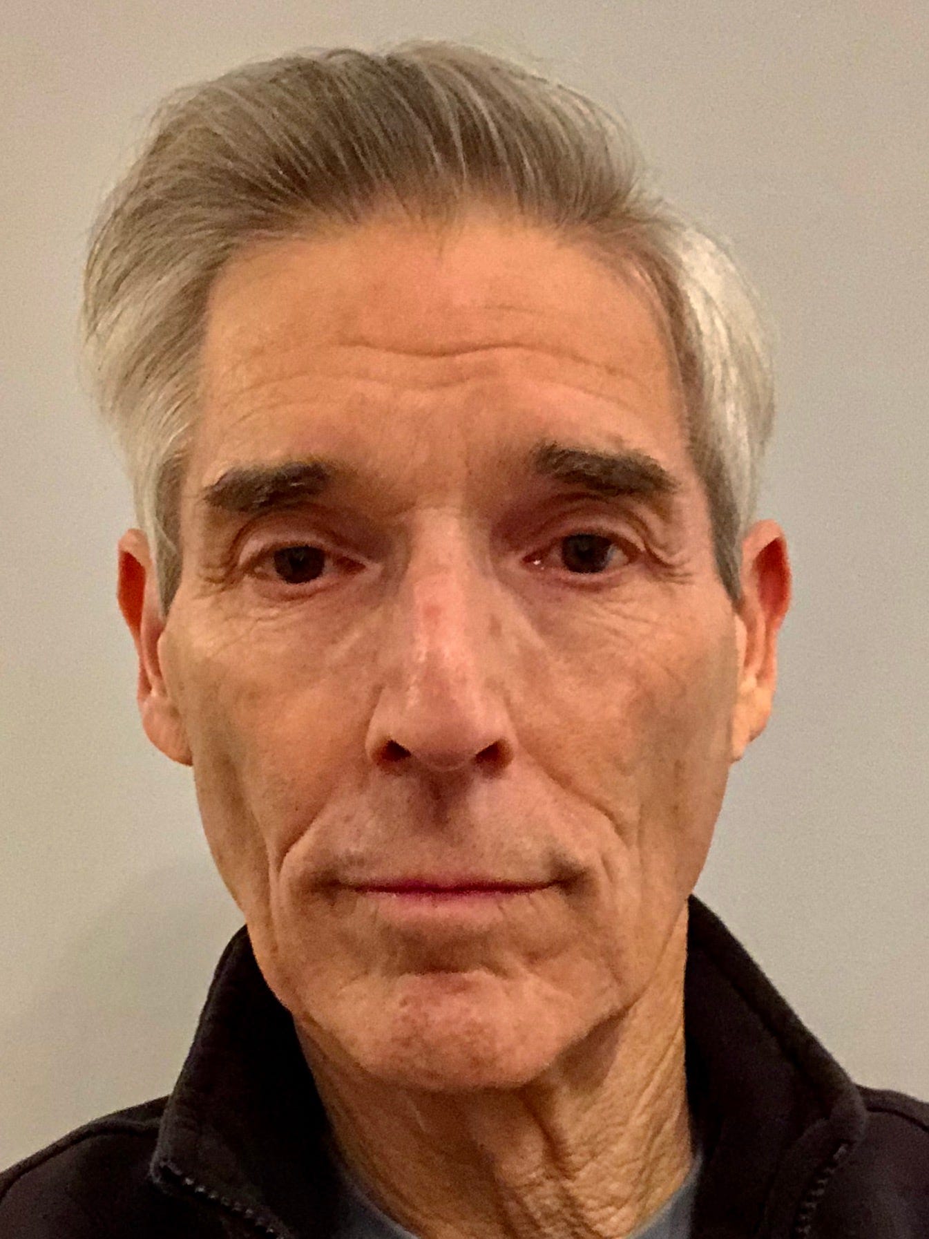 Russell Graham – Medium