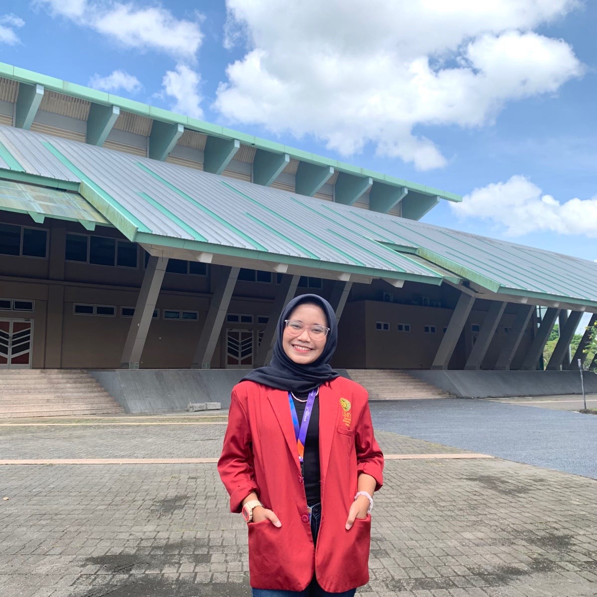 zahrina anggita – Medium