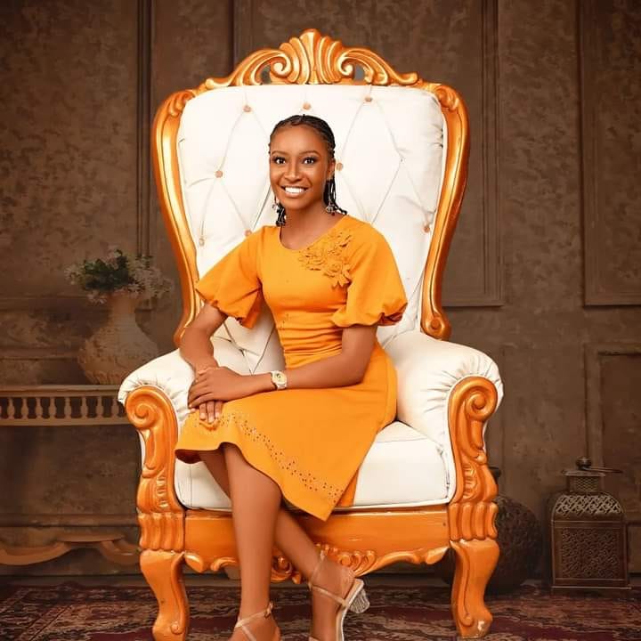 Blessing Isibor – Medium