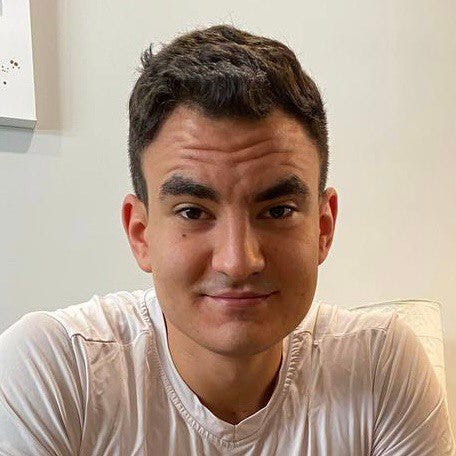 Uros Perisic – Medium