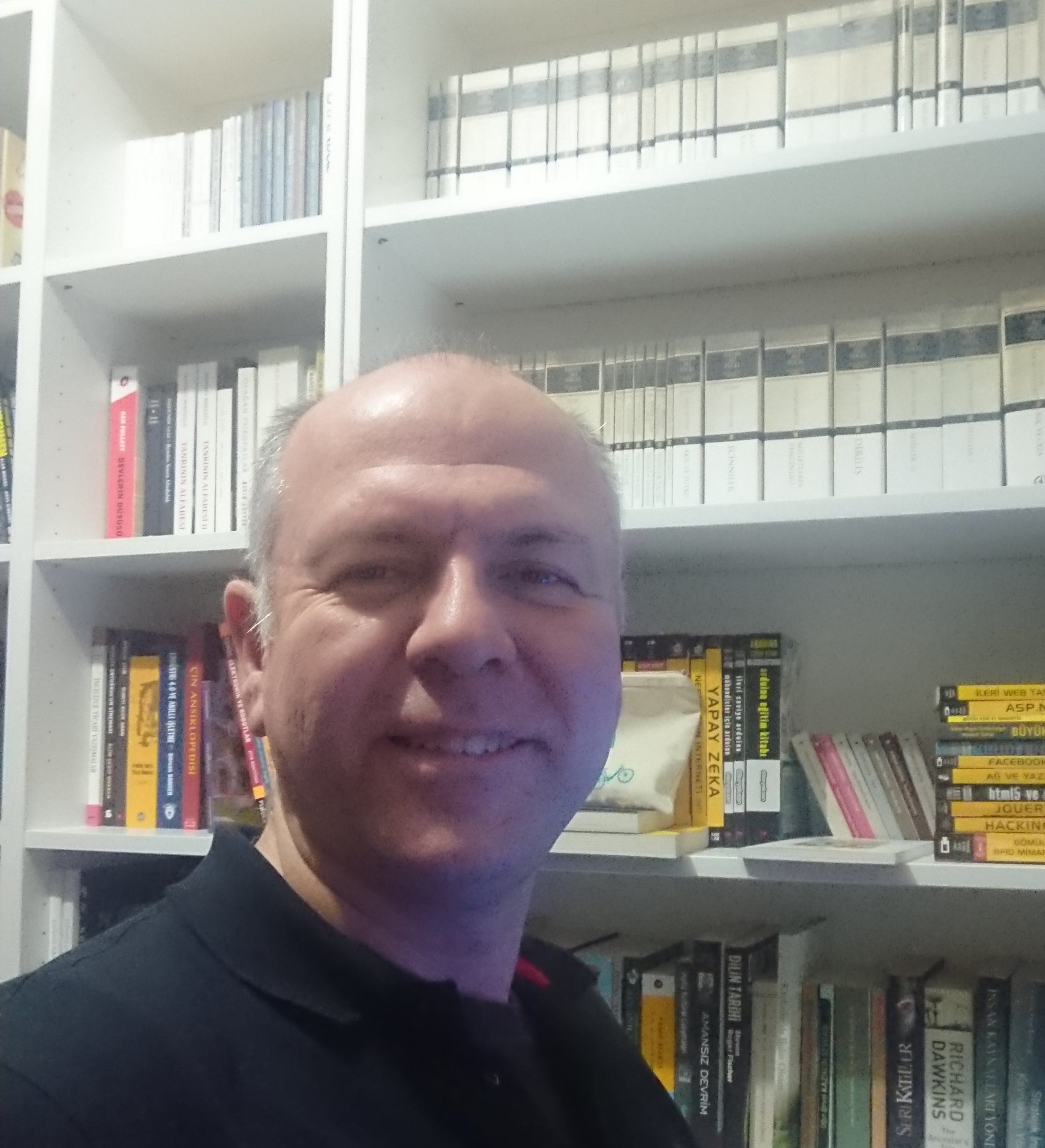 Tolga Togan Düz – Medium