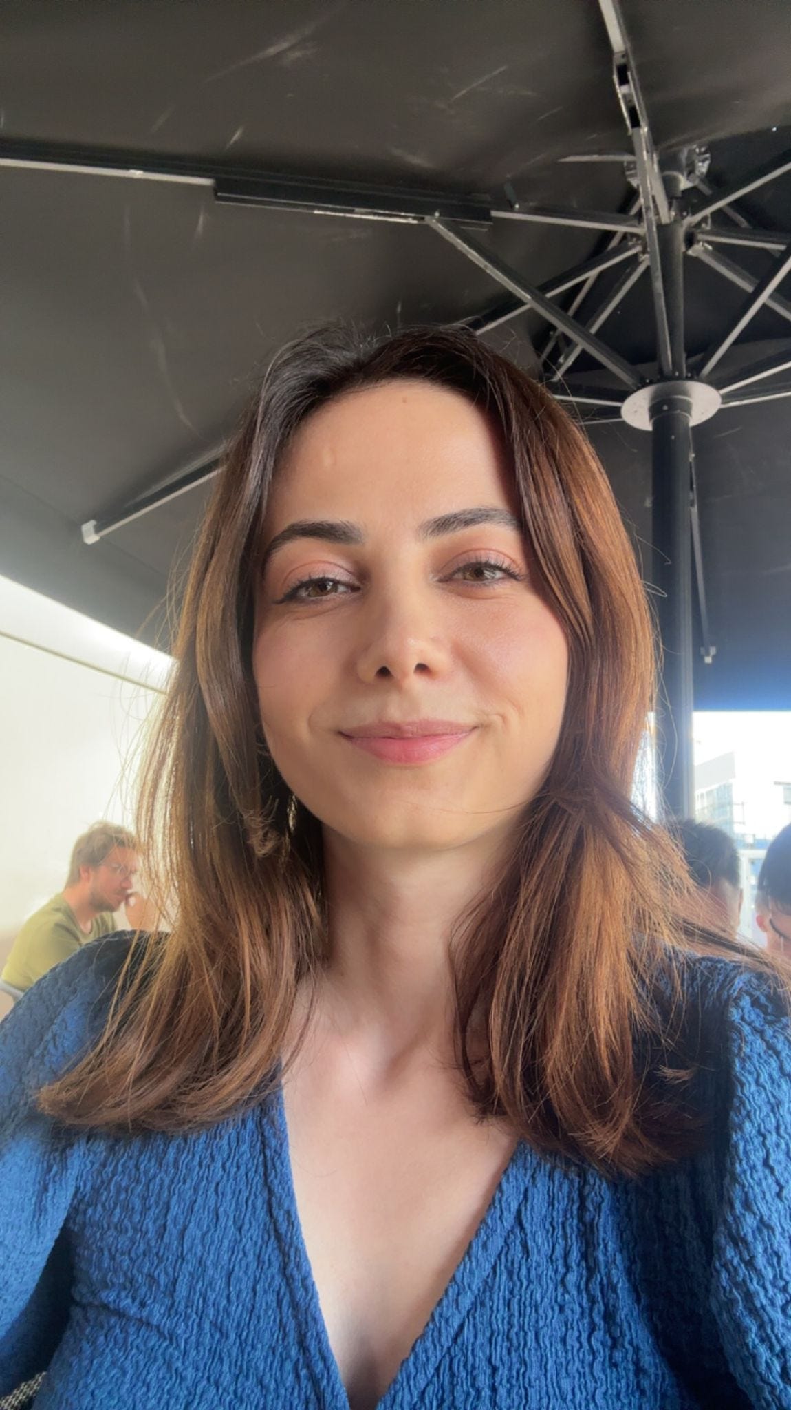 Gülümser Aslan – Medium