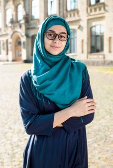 Falak Shah – Medium