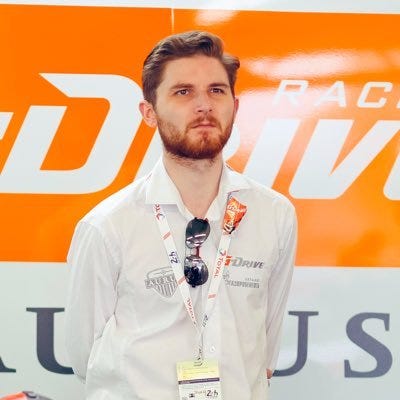 Rory Mitchell – Medium