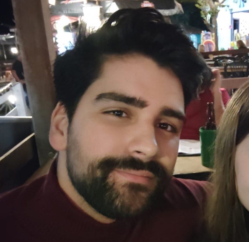 Eric de Oliveira – Medium
