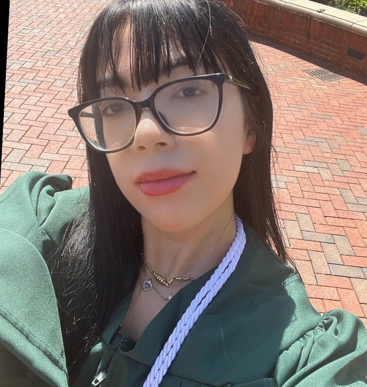 Valentina Cardenas – Medium