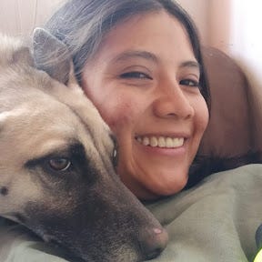 Lizbeth Burgos – Medium