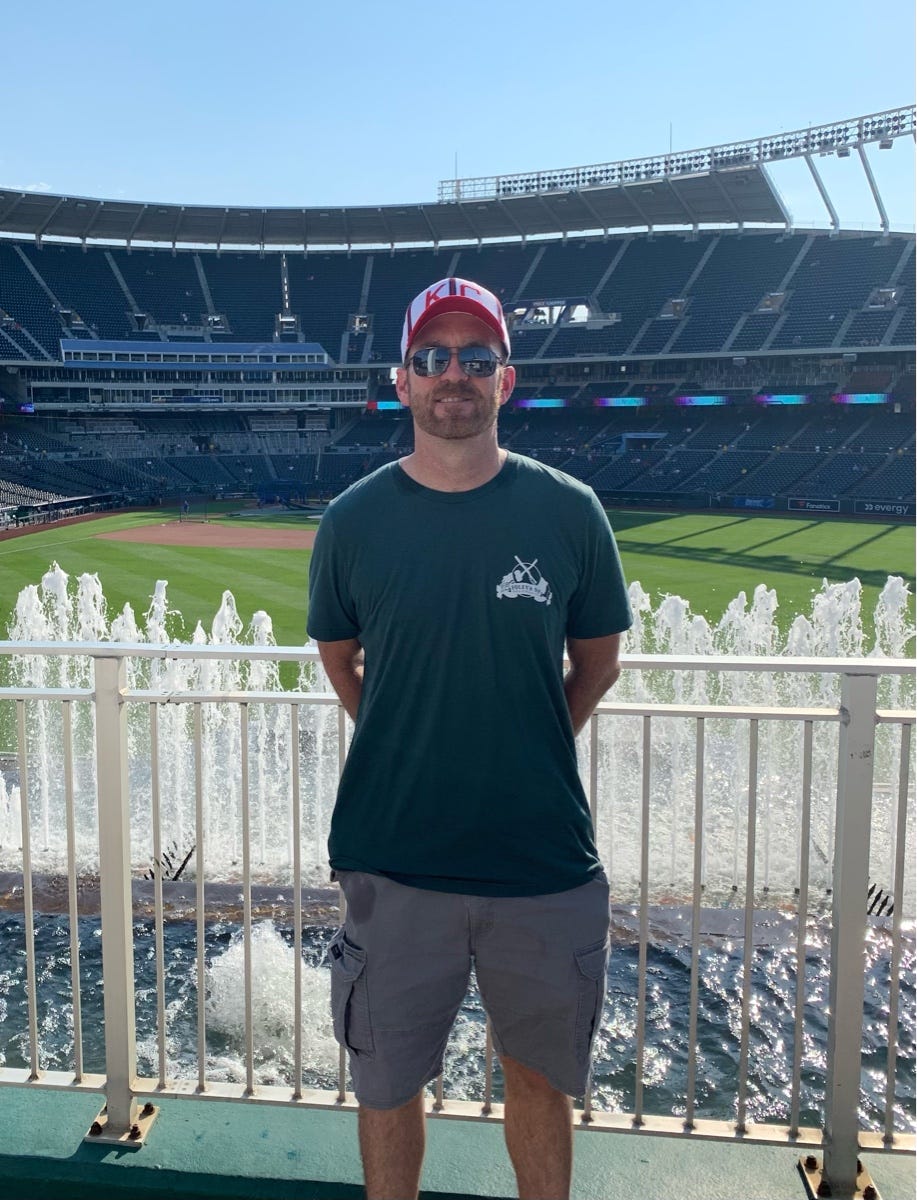 Jason Collette – Medium