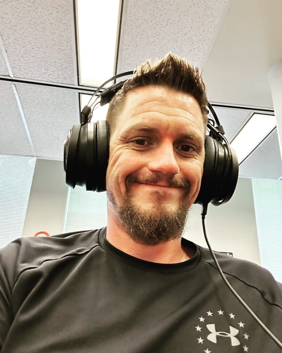 Paul Moore – Medium