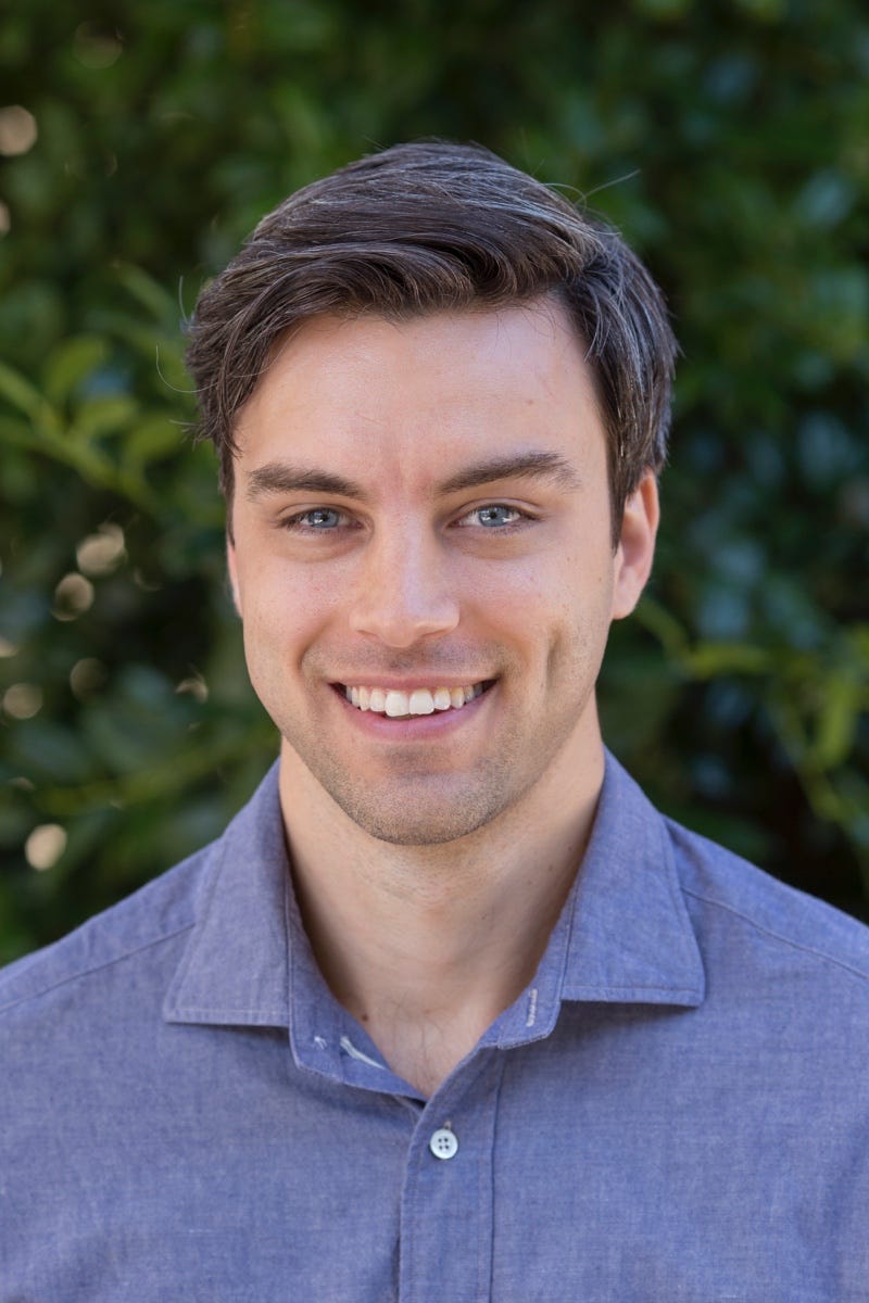 Jake Levitas – Medium