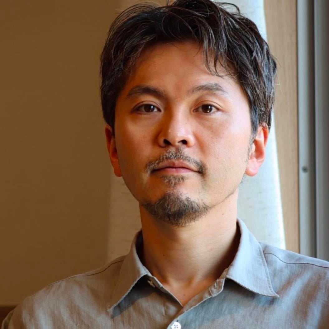Toshiki Hoshino – Medium