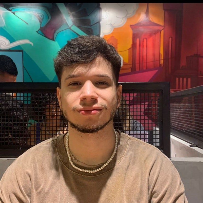 Yan Germano – Medium