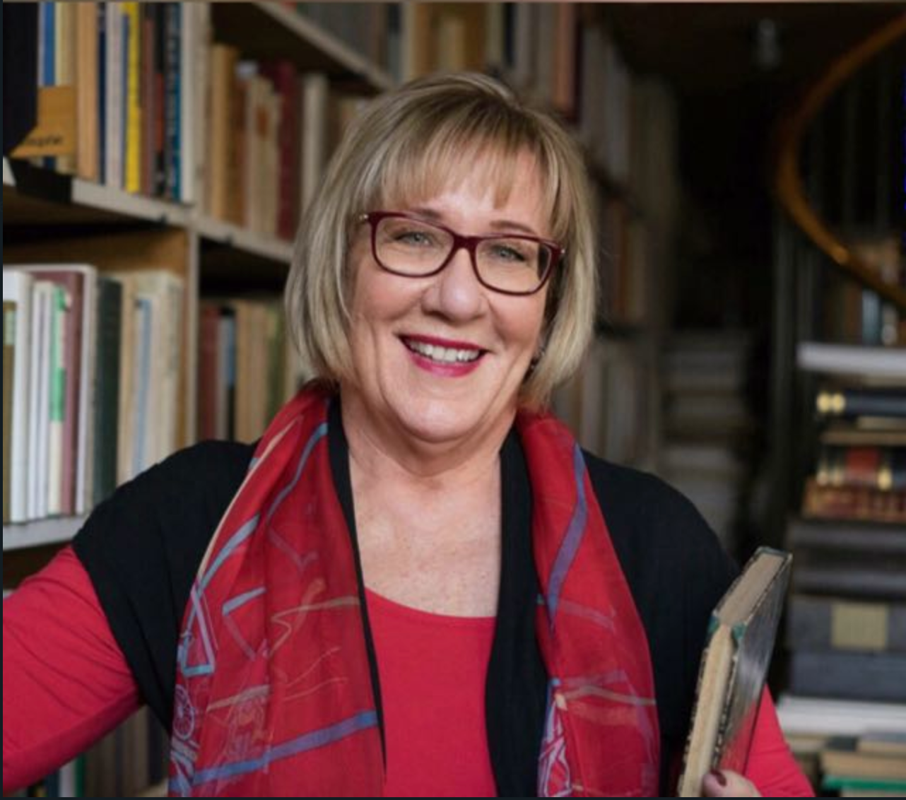 Barbara Wright-Avlitis – Medium