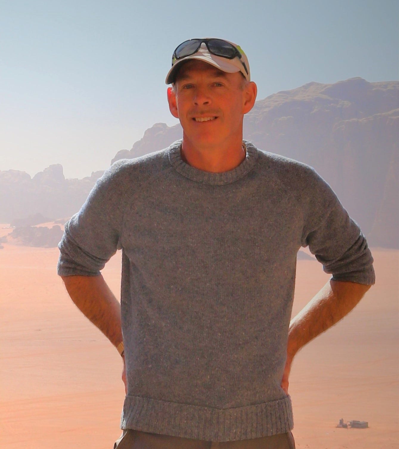 Clive Kelly – Medium