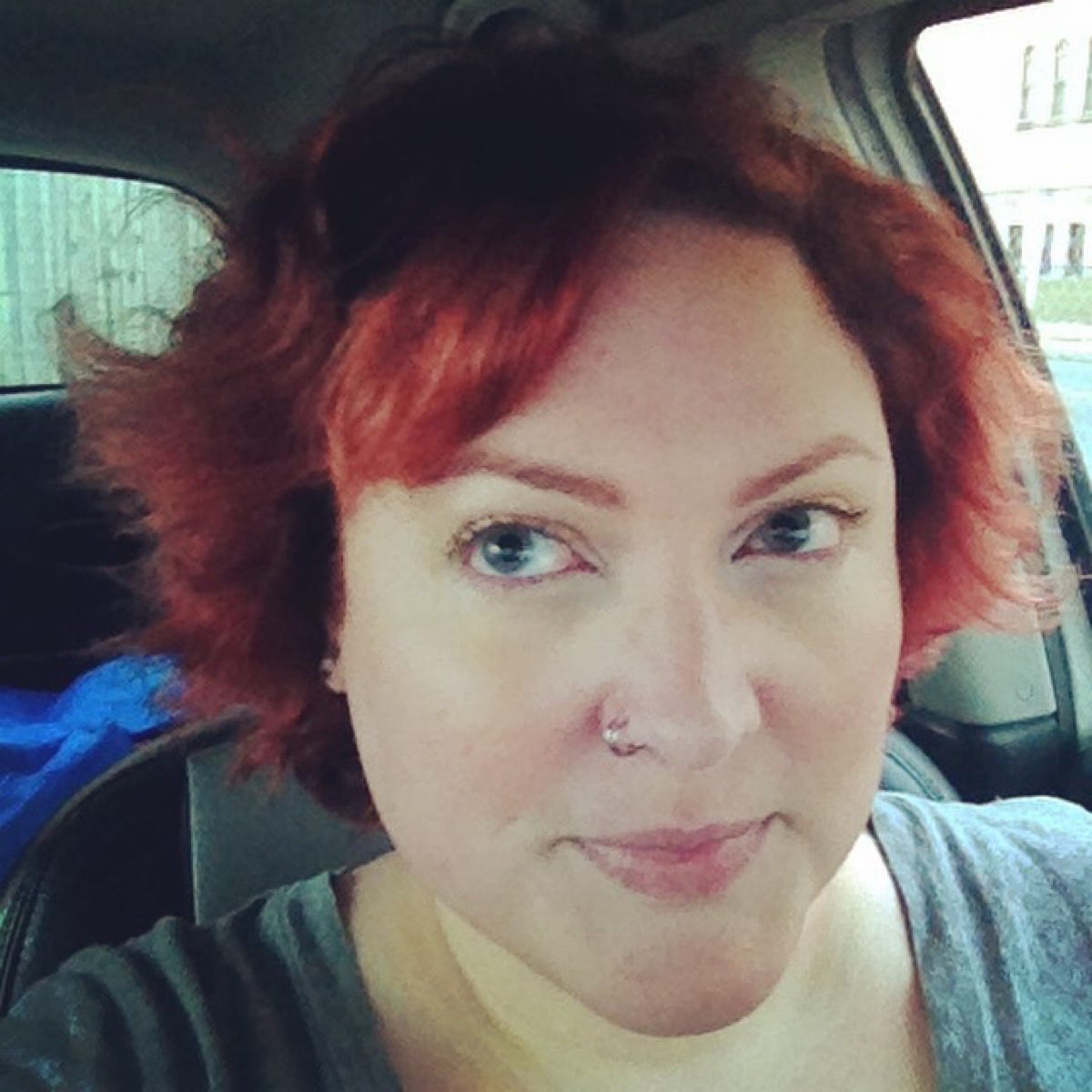 Eva MacInnes – Medium