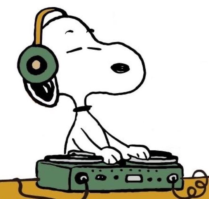 human-sized snoopy – Medium