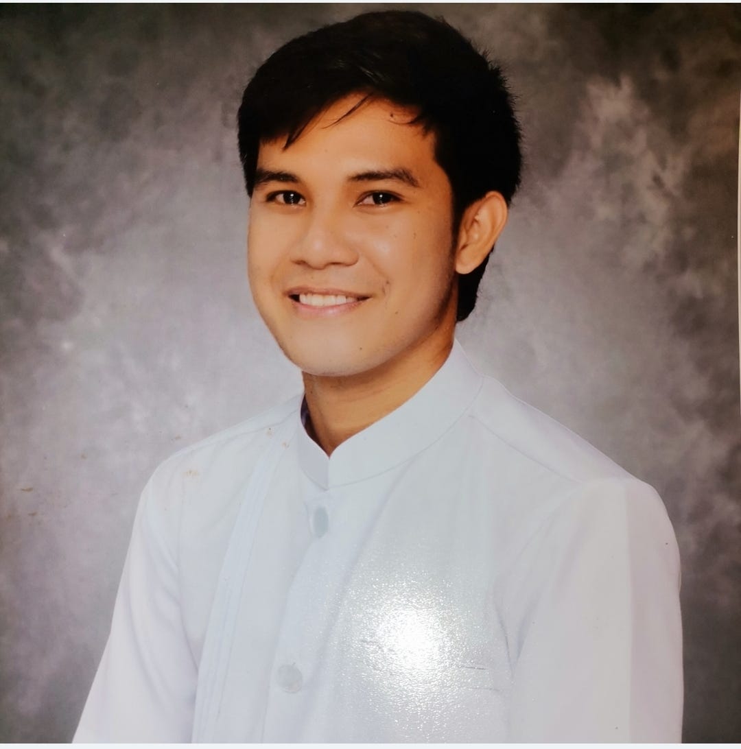 Vince Geronimo Golo – Medium