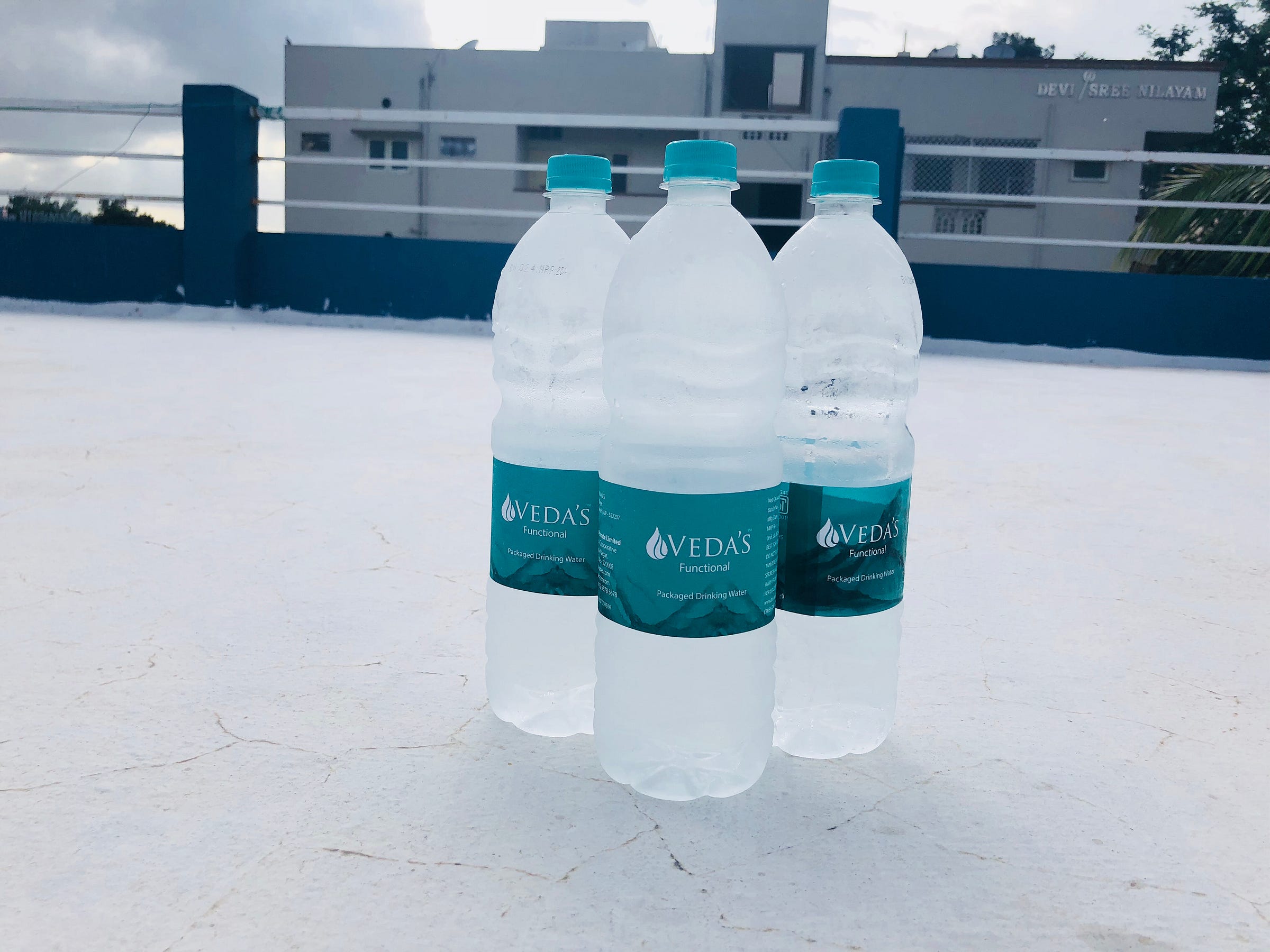 Veda’s Water – Medium