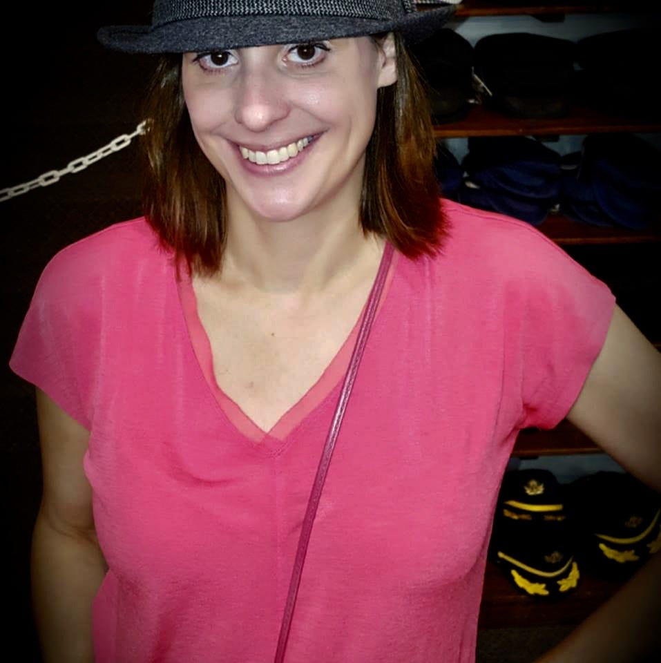 Julie Hanson – Medium