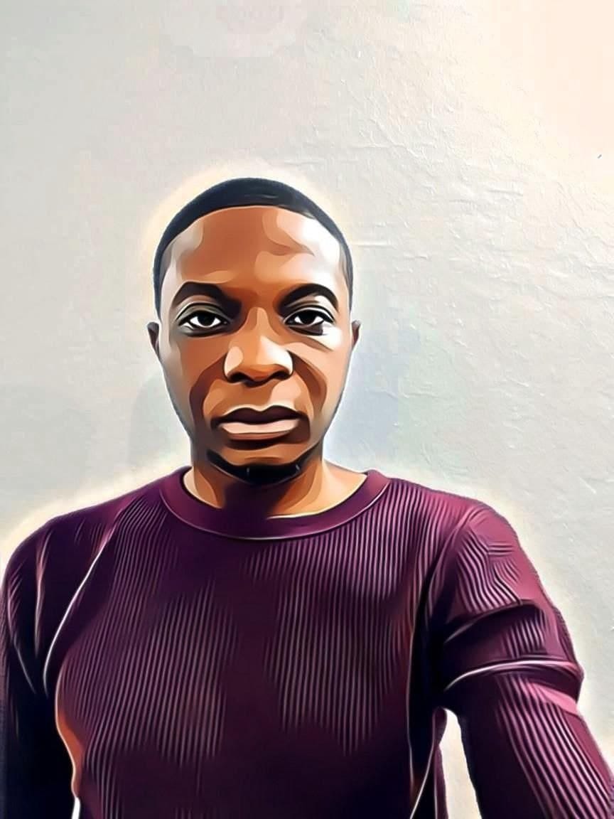 Samuel Tomori Medium