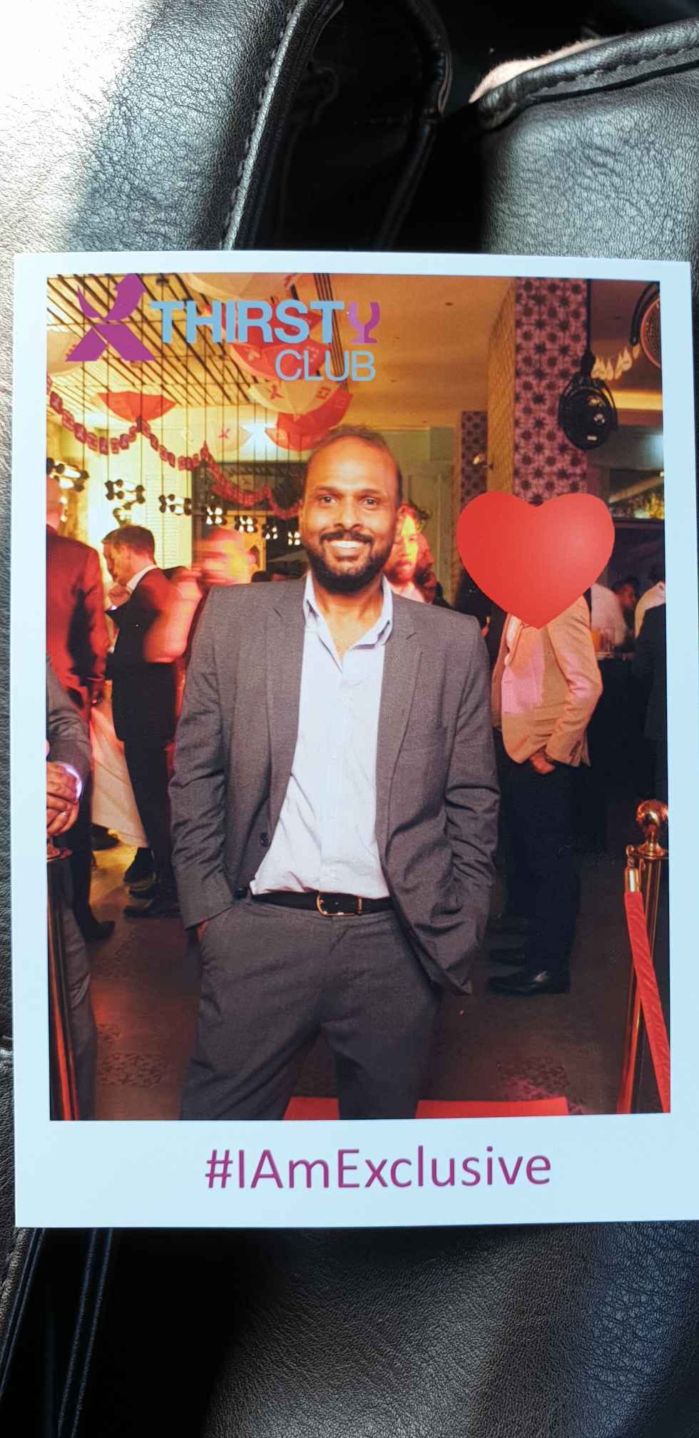 Martin Roshan – Medium