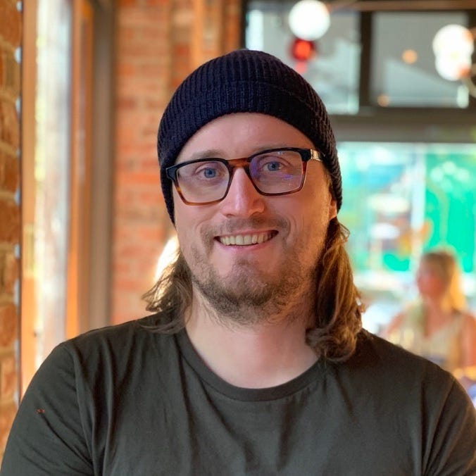 Ian Muirhead – Medium