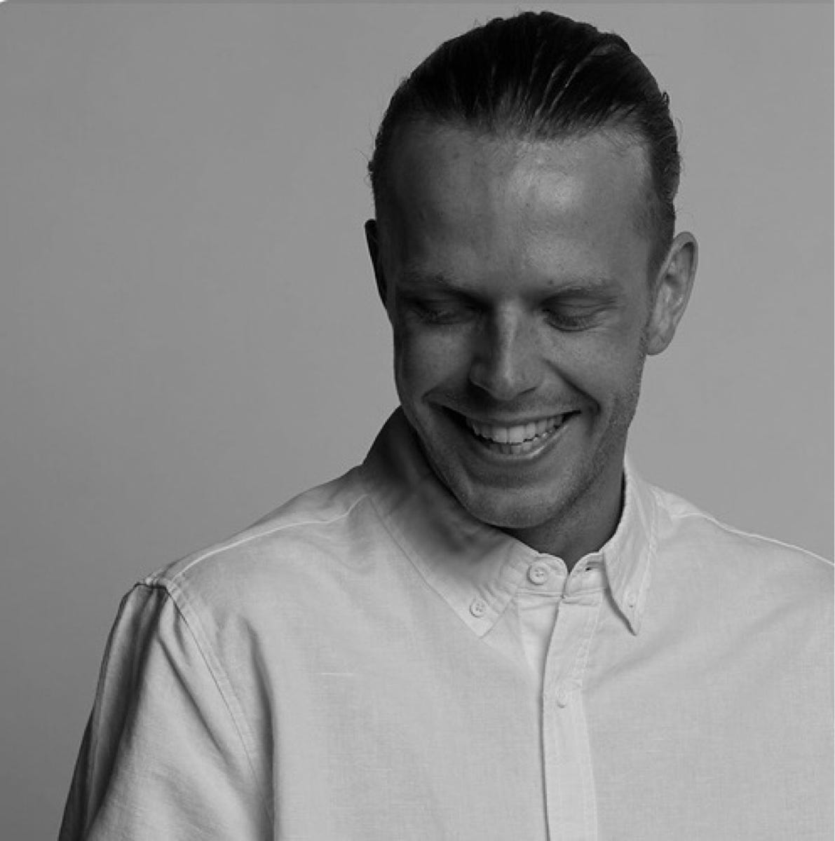 Stewart Murray – Medium