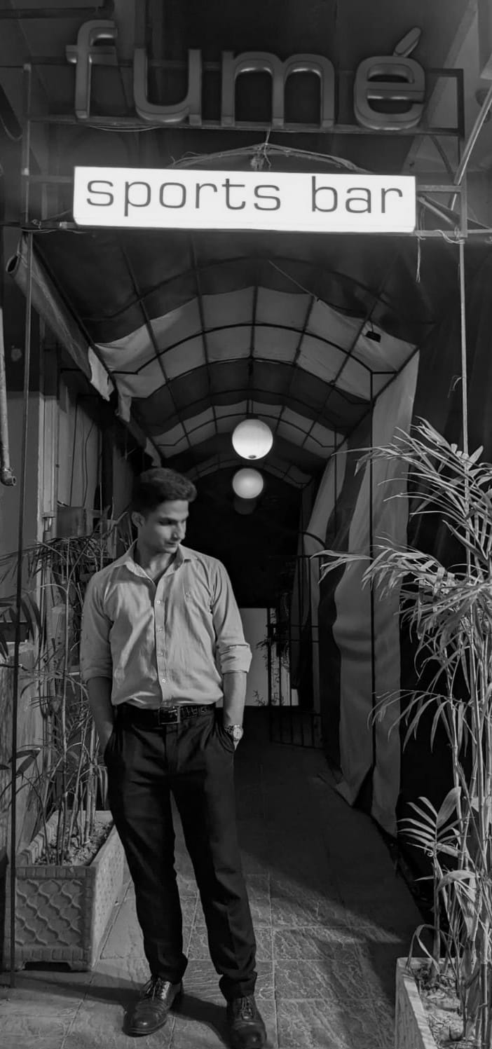 Umer Waqar – Medium