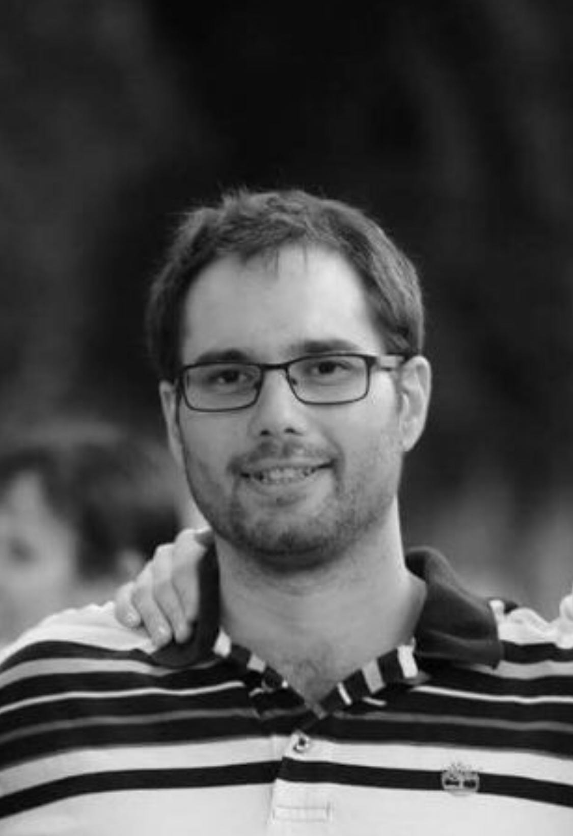 Daniel Segev – Medium