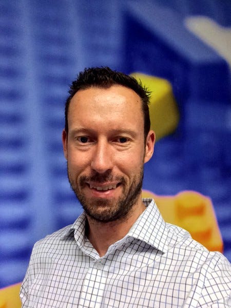 Martin Hattingh – Medium