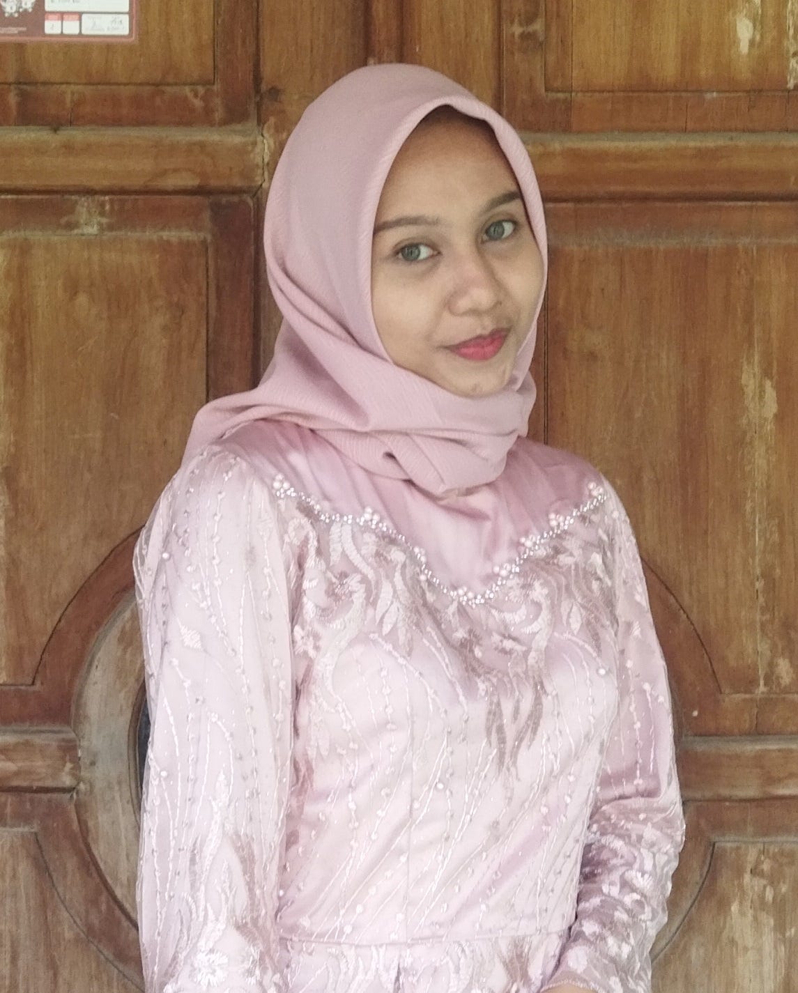 Intan Nur Sya'bana – Medium
