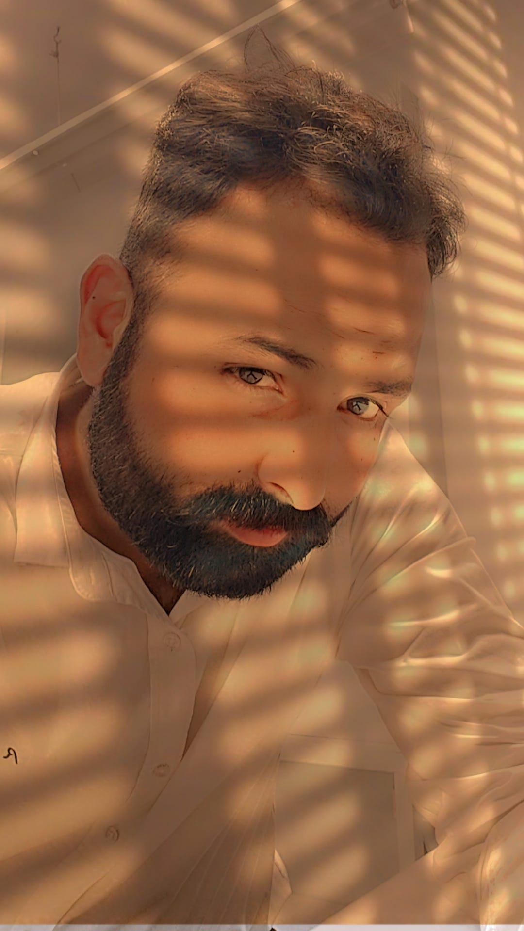 Rana Naqash Medium