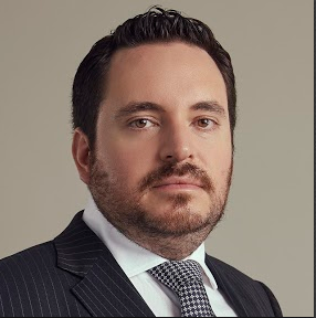 Gerardo Cornejo Velez – Medium