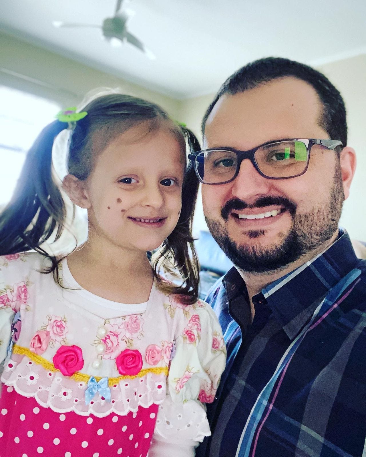 Gabriel Dini – Medium