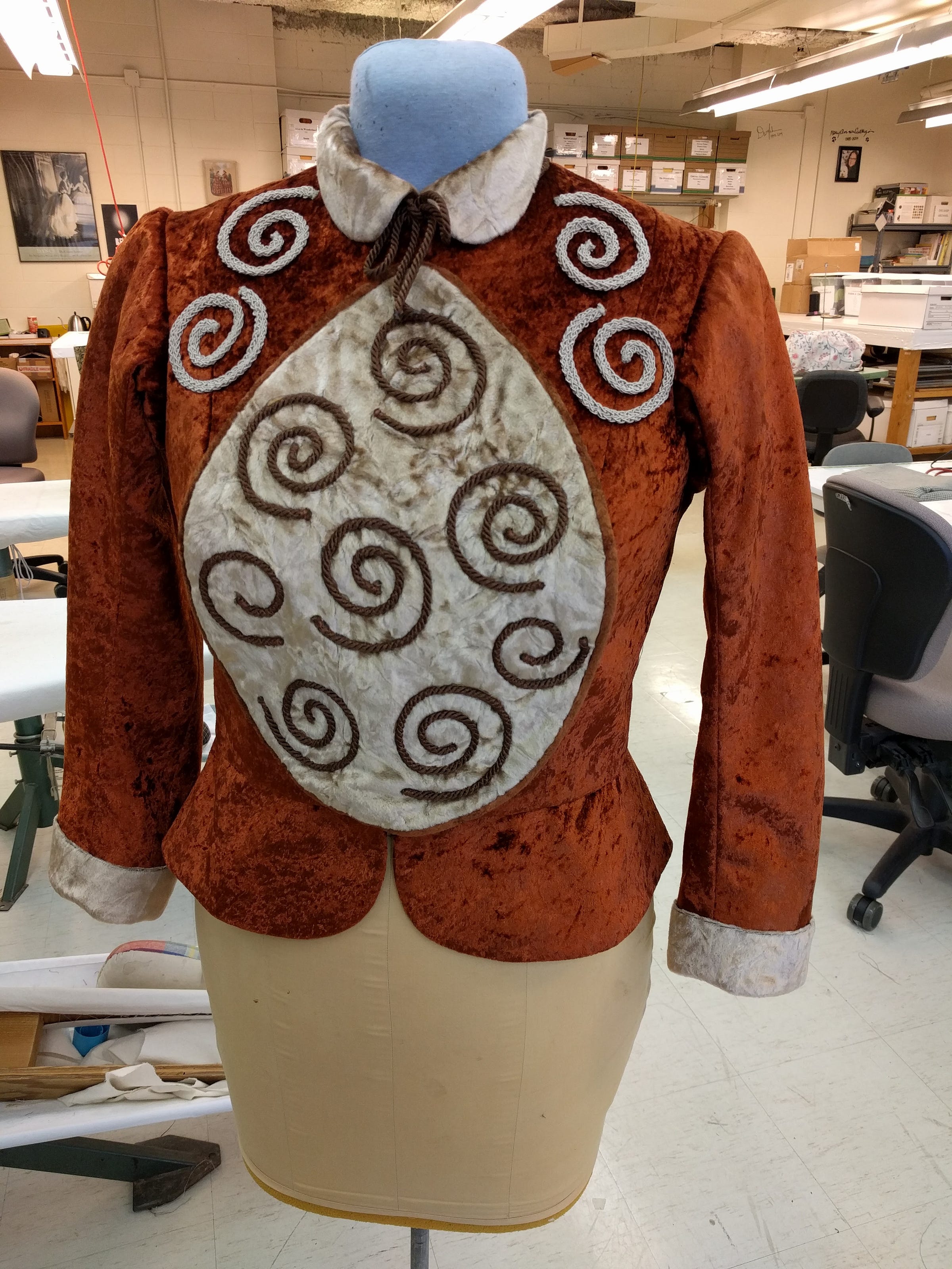 Building the Mouse Coat from “A Year with Frog and Toad”