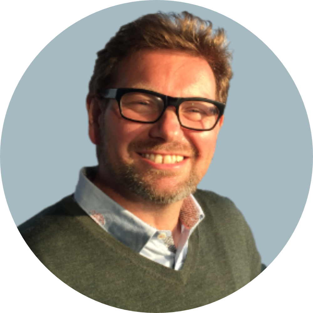 Paul Best – Medium