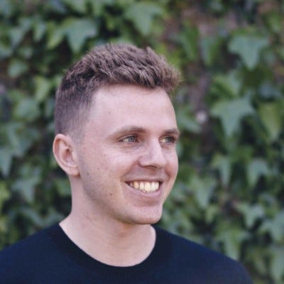 Declan Kelly – Medium