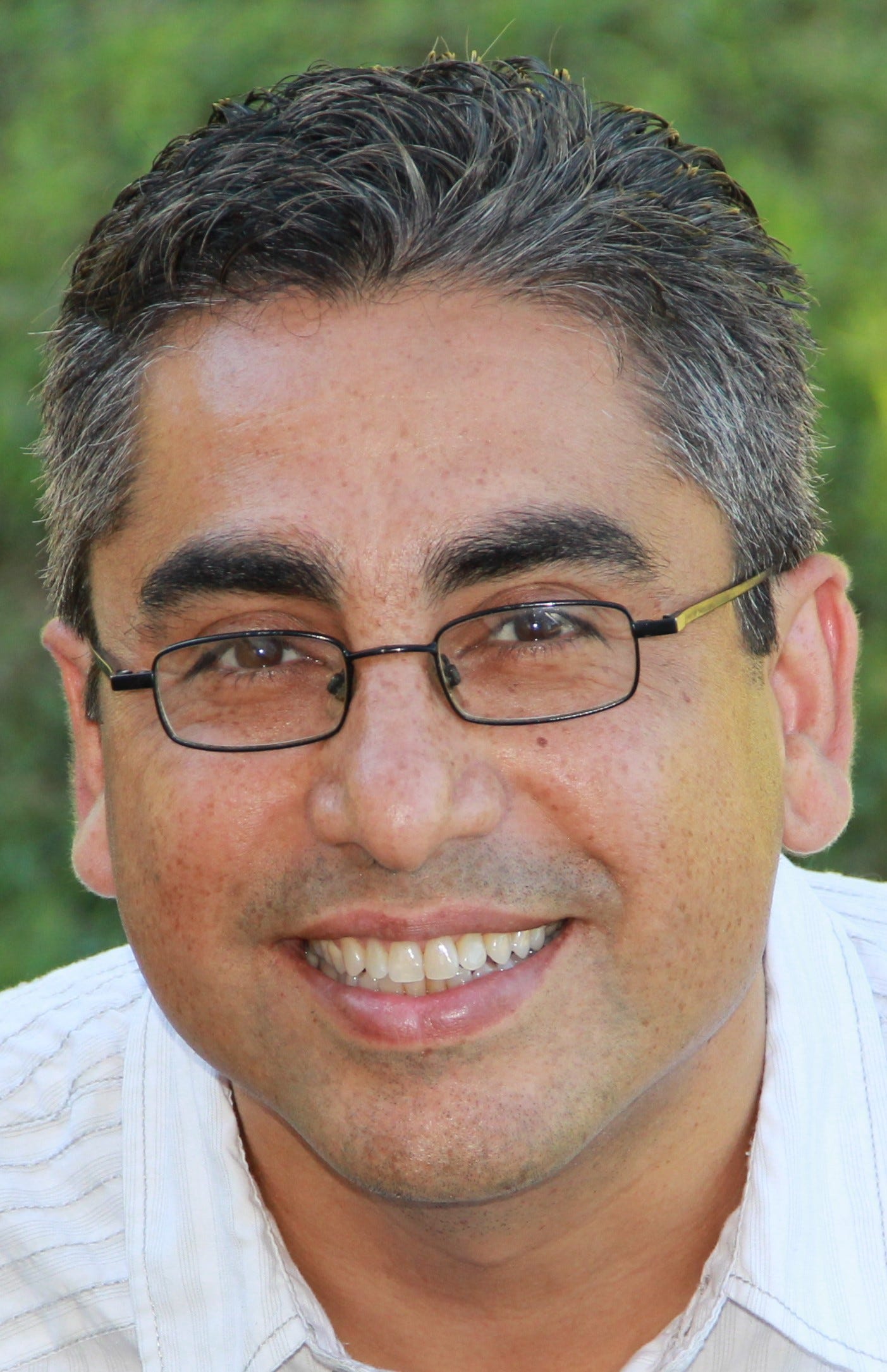 Gabriel Aviles – Medium