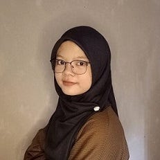 Friska Yuliantika S – Medium