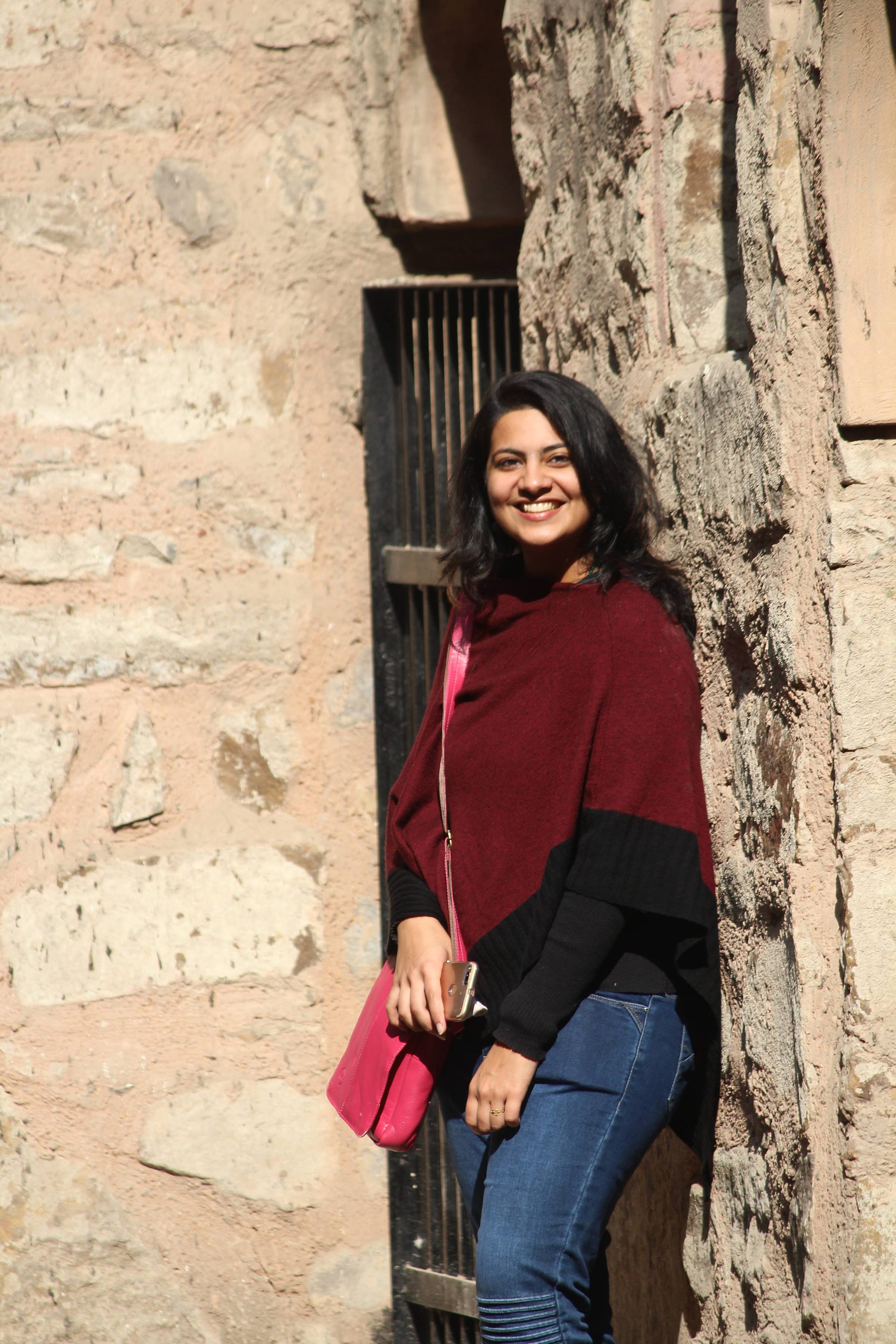 Shrreya Behll – Medium