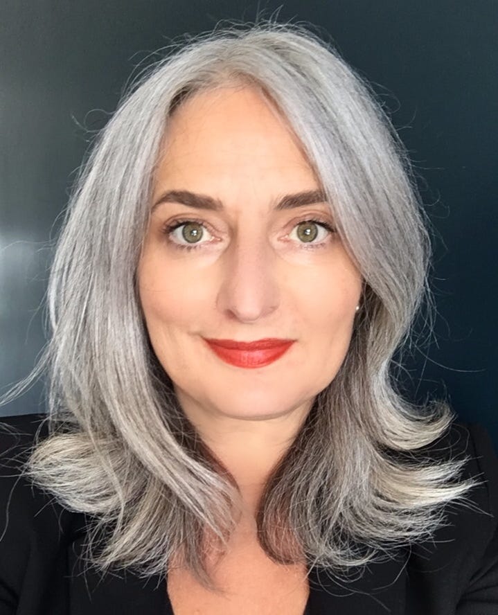 Mary Ann Dujardin – Medium