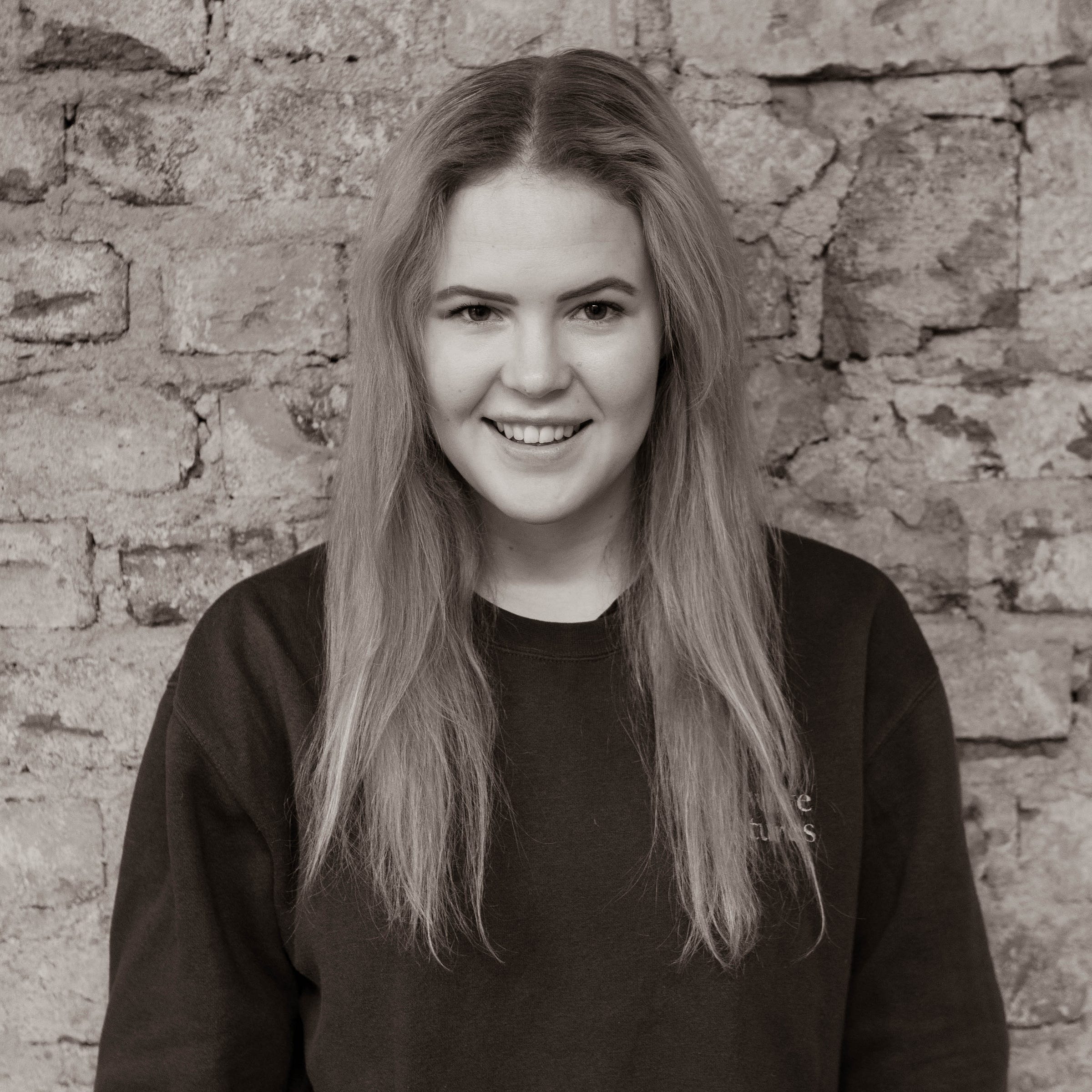 Julia Jutila – Medium