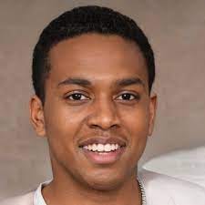 Seamus King – Medium