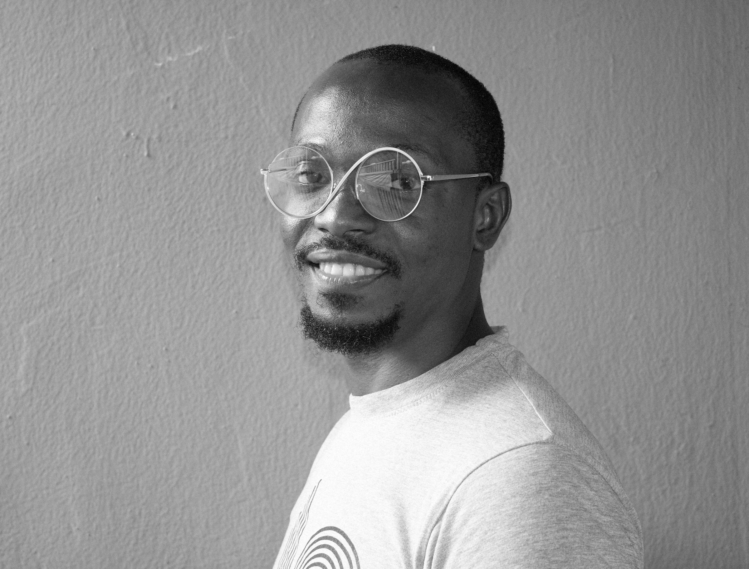 Izu Iwuoha – Medium