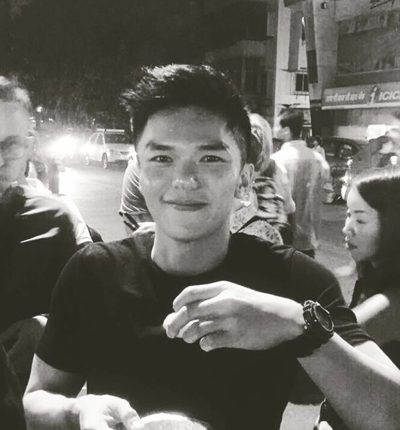 Sy Chia – Medium