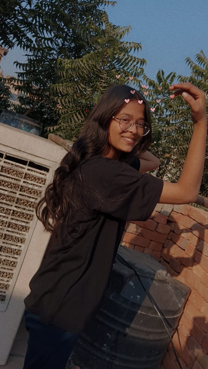 Komal Tanwar – Medium