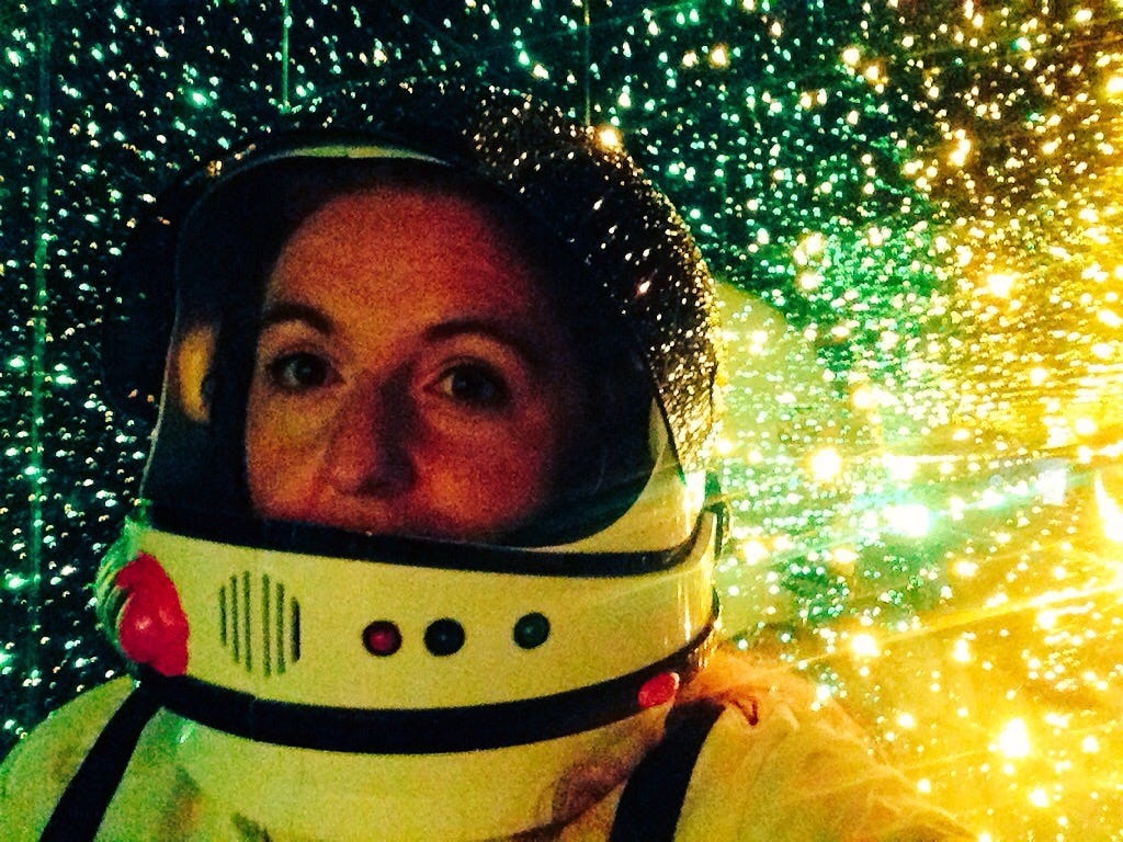 Niamh Shaw – Medium
