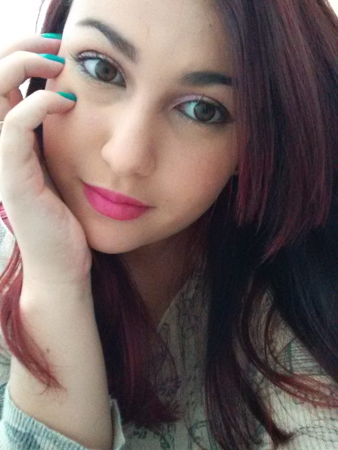 Carolina Lara – Medium