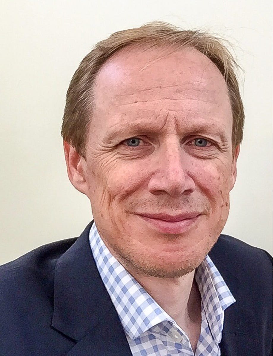 Andrew Russell – Medium